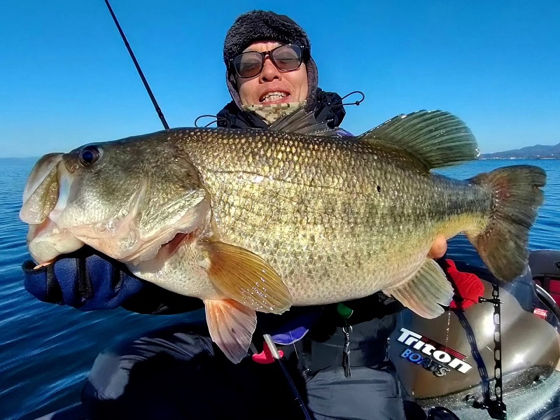 課題克服！スメルト！初バス50up！ | BRUSH（ブラッシュ） 琵琶湖 バスフィッシング情報、釣果 動画 ムービー満載